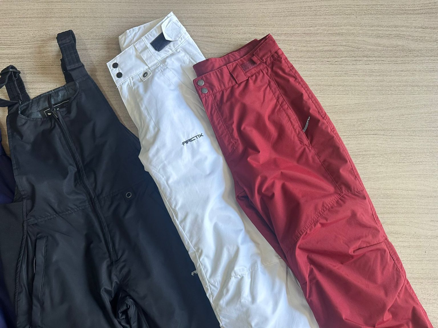 Saco Ropa De Ski Regular – Importadora Americana – Fardos de Ropa ...