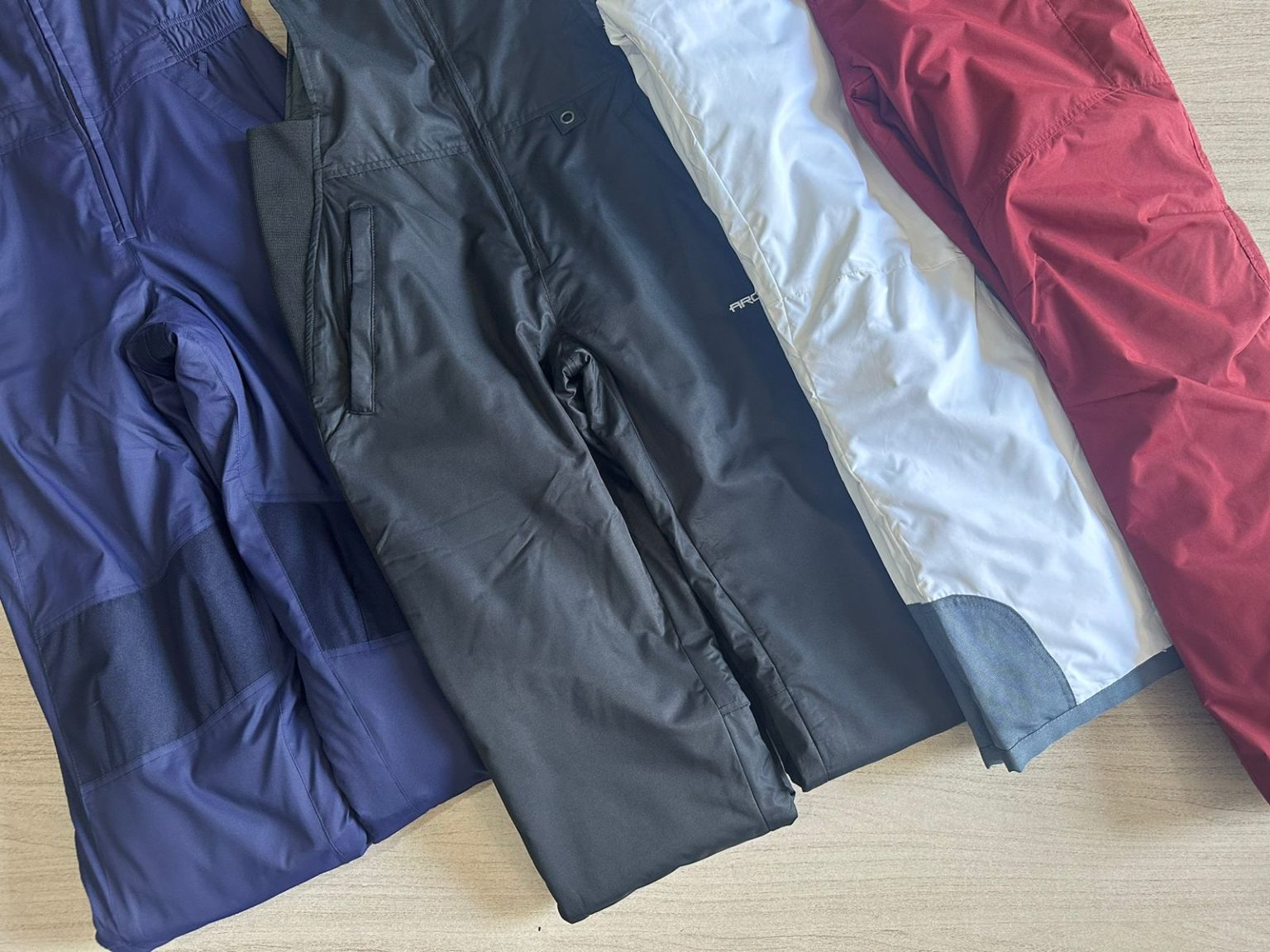 Saco Ropa De Ski Regular – Importadora Americana – Fardos de Ropa ...