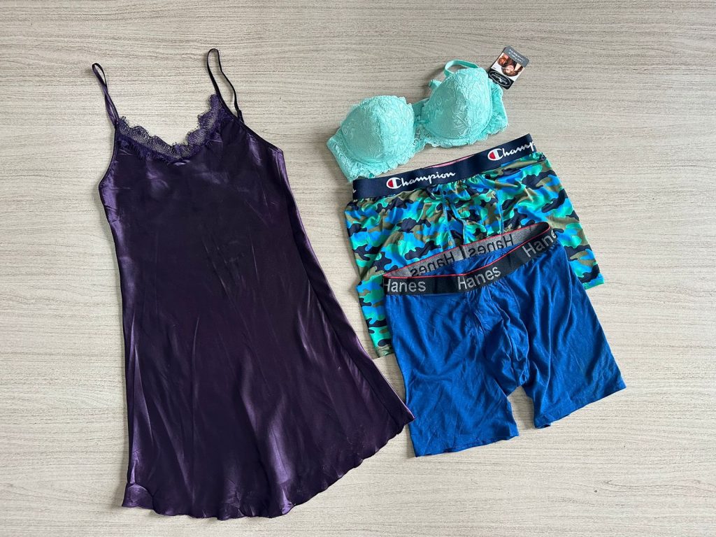 Saco Ropa Interior Liviana Regular – Importadora Americana – Fardos de ...